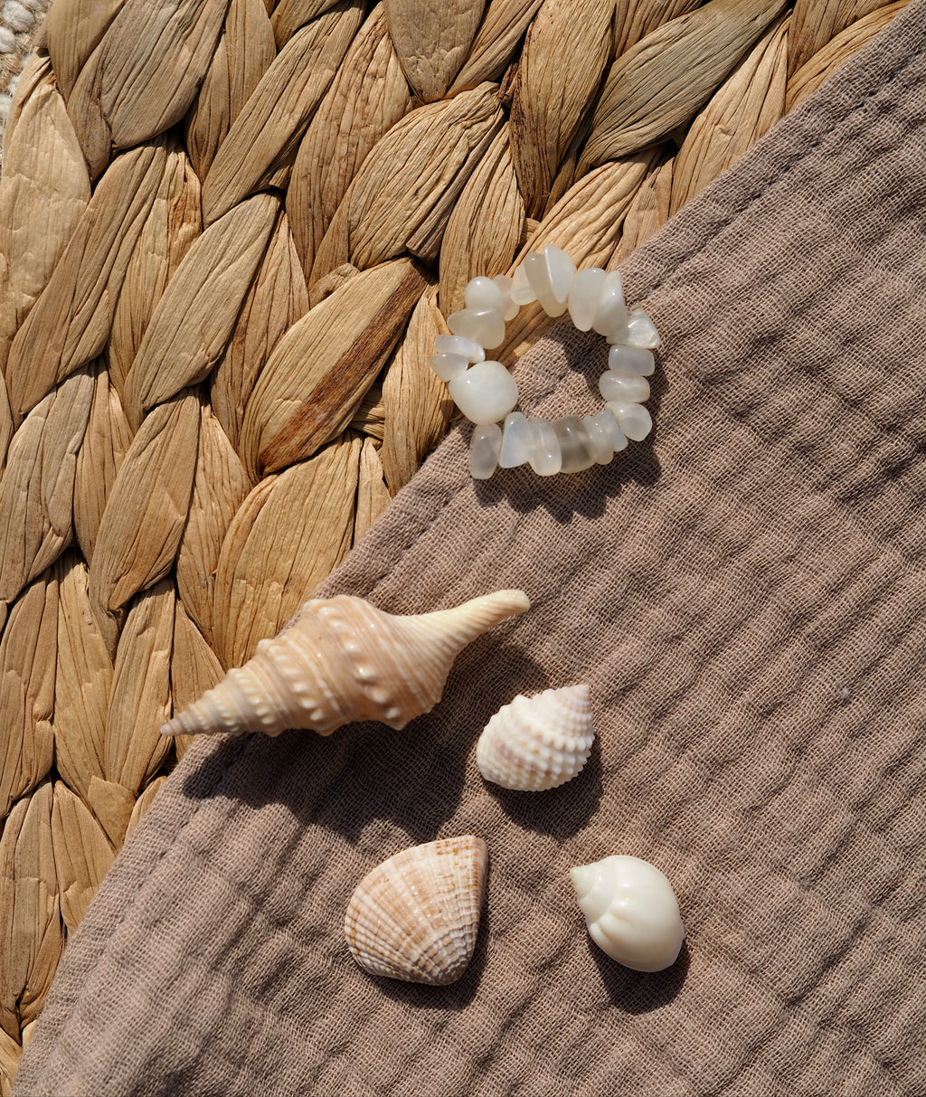 LUNAMOR RING – Mahinaloko